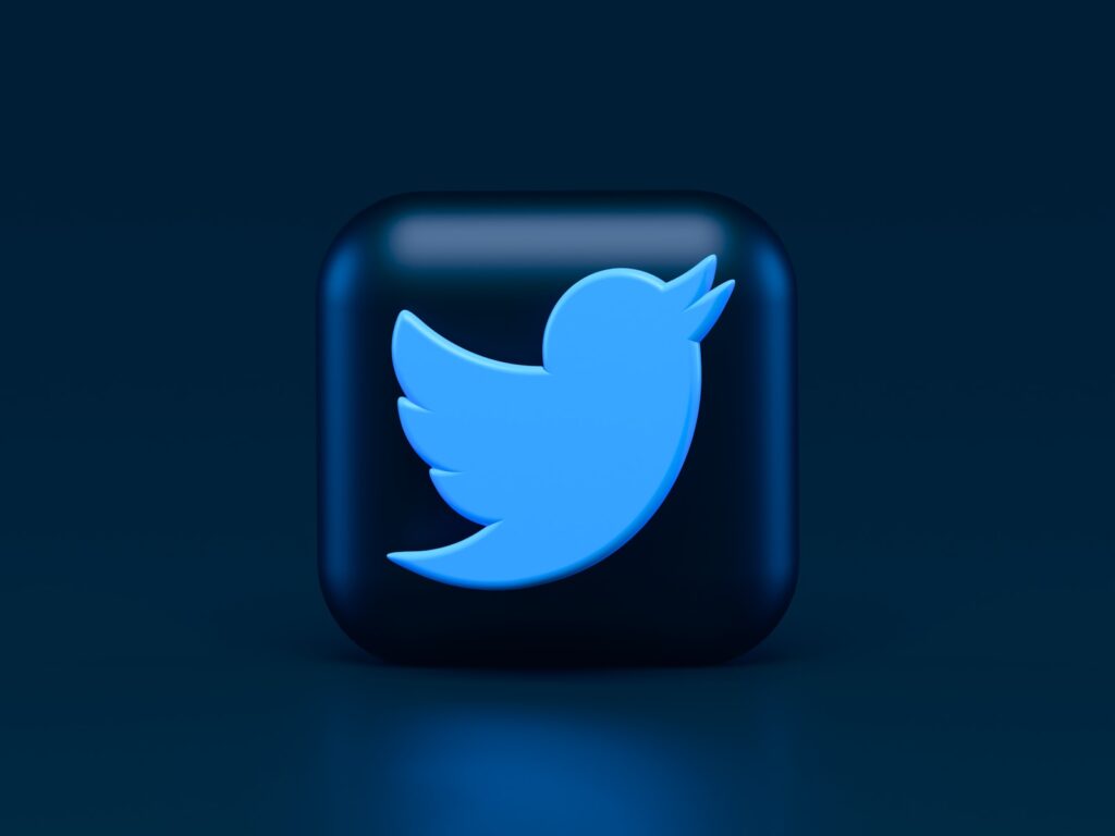 Don’t Fall for These Twitter Scams - Eydle